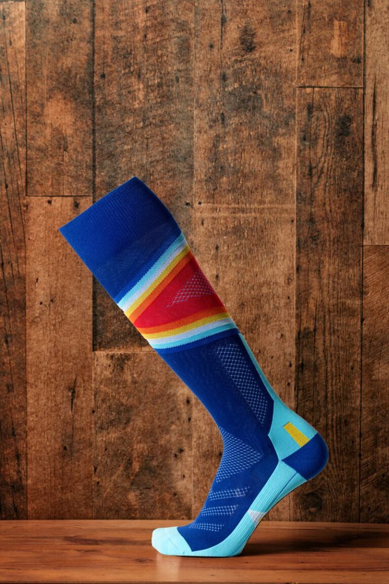 Lunatik Athletiks 20-30 mmHg Compression Knee High Propel Elite Unisex ...